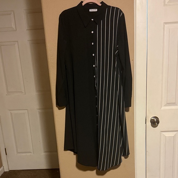 Solution | Dresses | Chic Black And White Striped Long Sleeve Dress ...